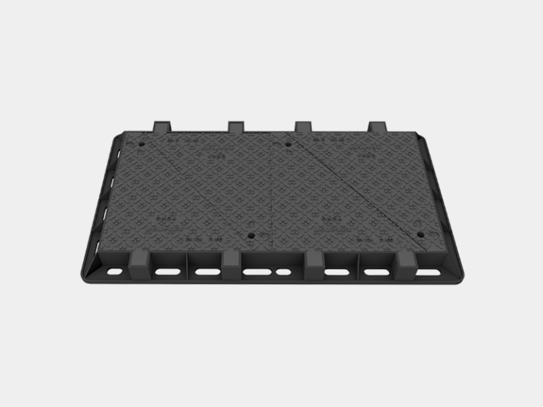 Cadre Et Quatre Trappes Triangulaires Type K2C - Agaplex Fonderie